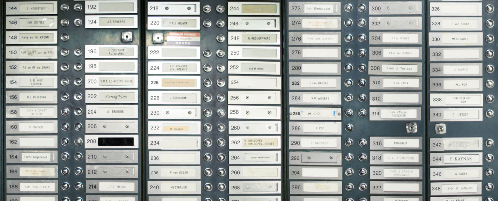 Intratone introduceert DINA, het intercomsysteem met lcd-display